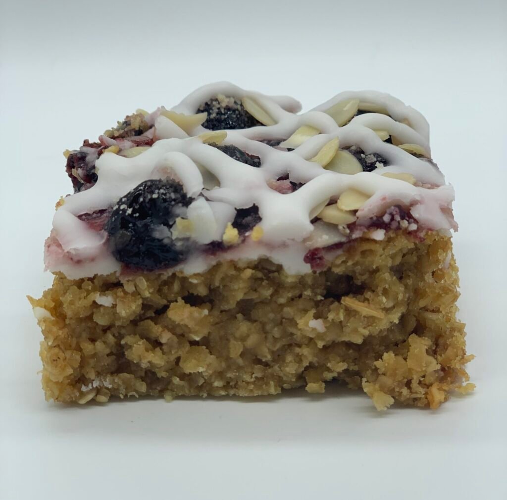 Cherry Bakewell Flapjack Slice (VE) – Oatz&Co